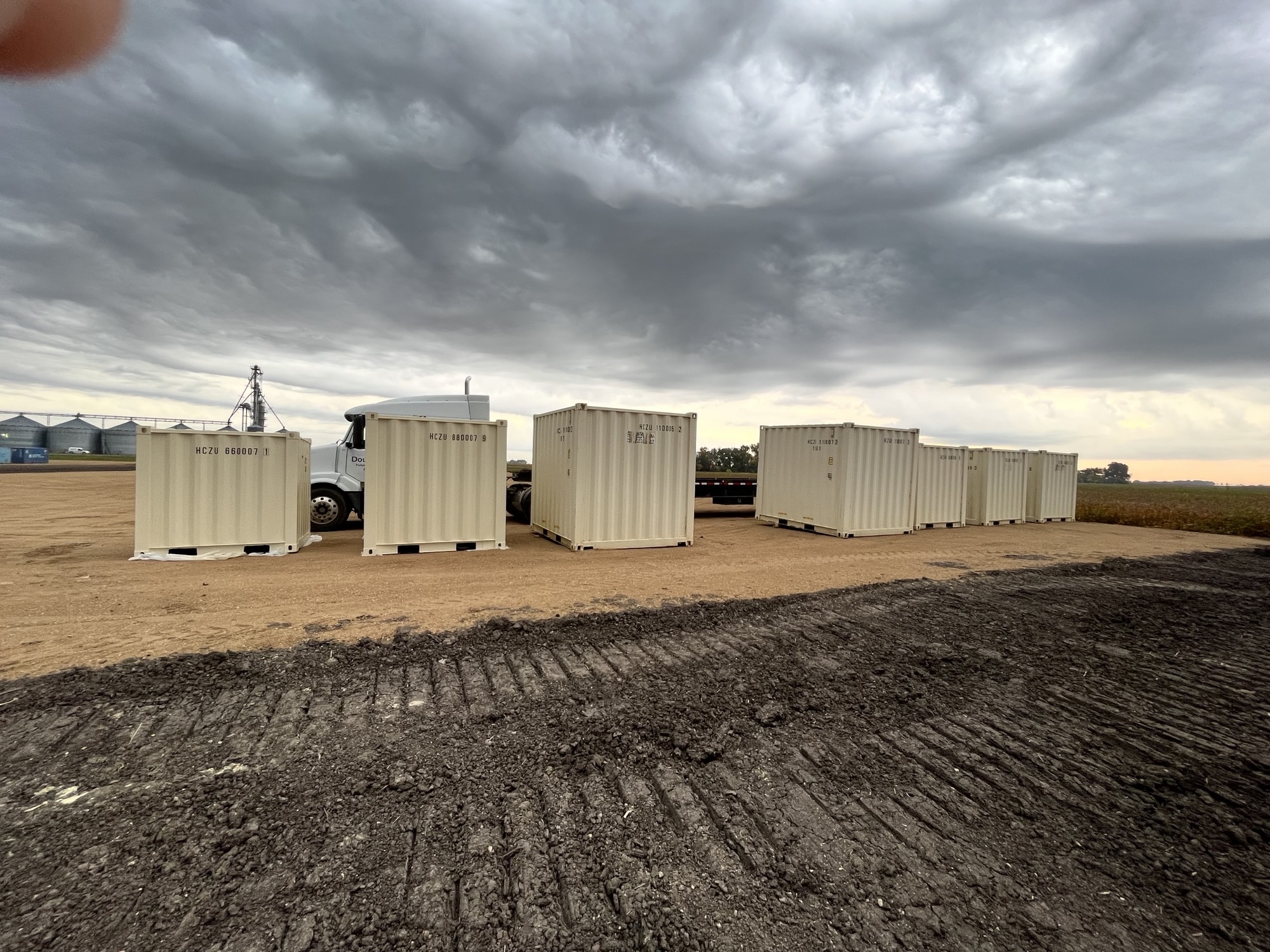 Self Storage Units for Rent - Double Duty Moving and Portable Storage